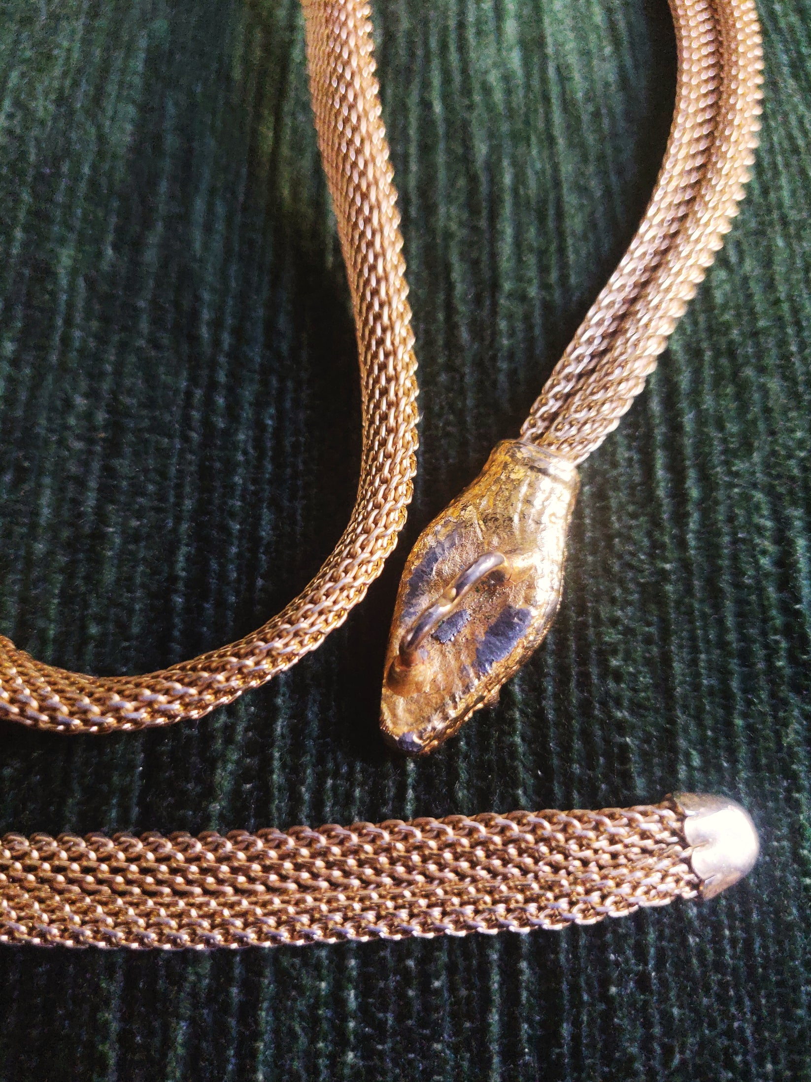 1970s / 80s Mesh Snake - small head – Moorchild Paris Vintage